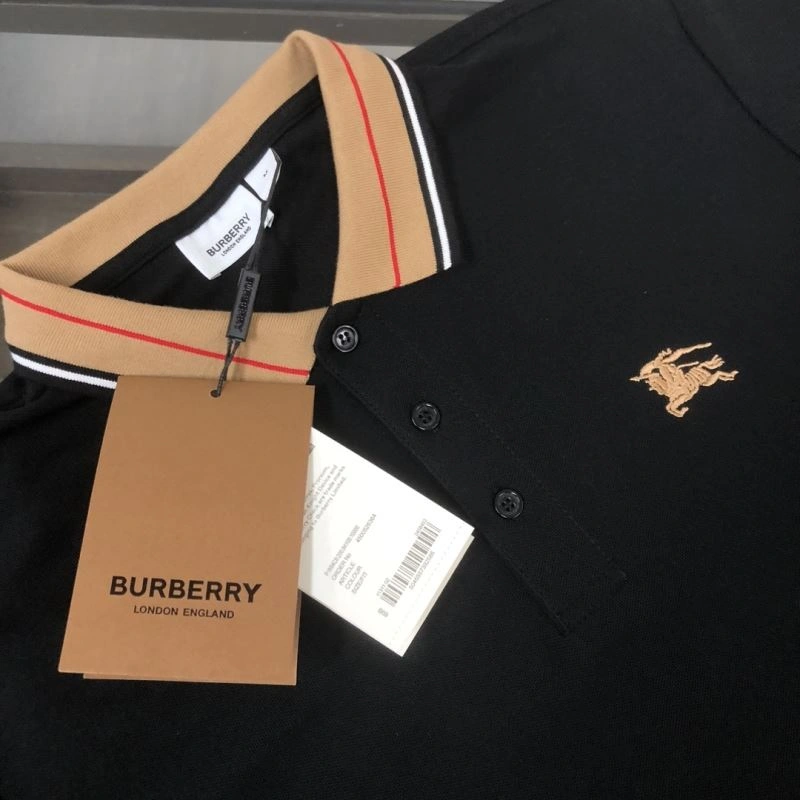 Accurate model Burberry T-Shirts
