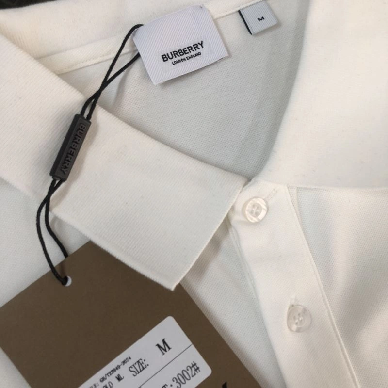 High fidelity Burberry T-Shirts