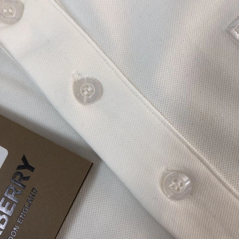 High fidelity Burberry T-Shirts