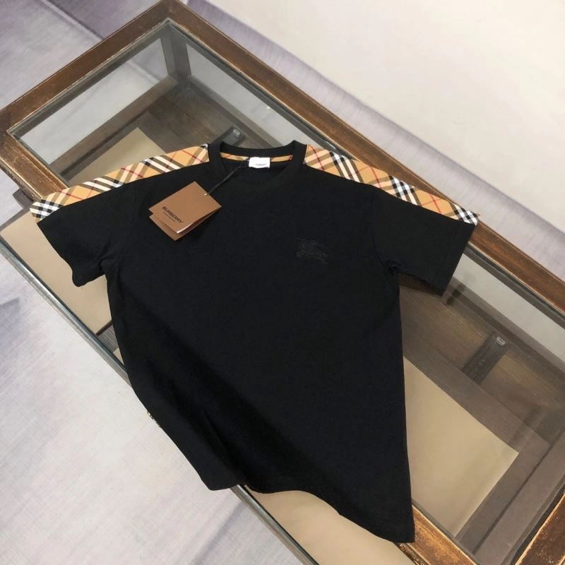 Burberry T-Shirts