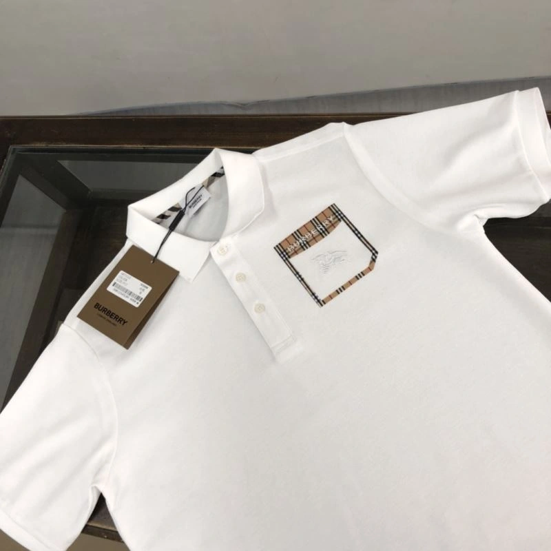 Low-cost Burberry T-Shirts