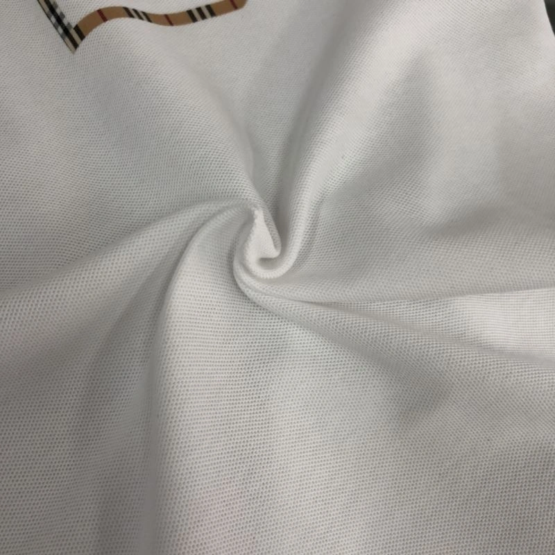 Low-cost Burberry T-Shirts