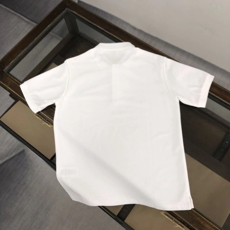 Low-cost Burberry T-Shirts