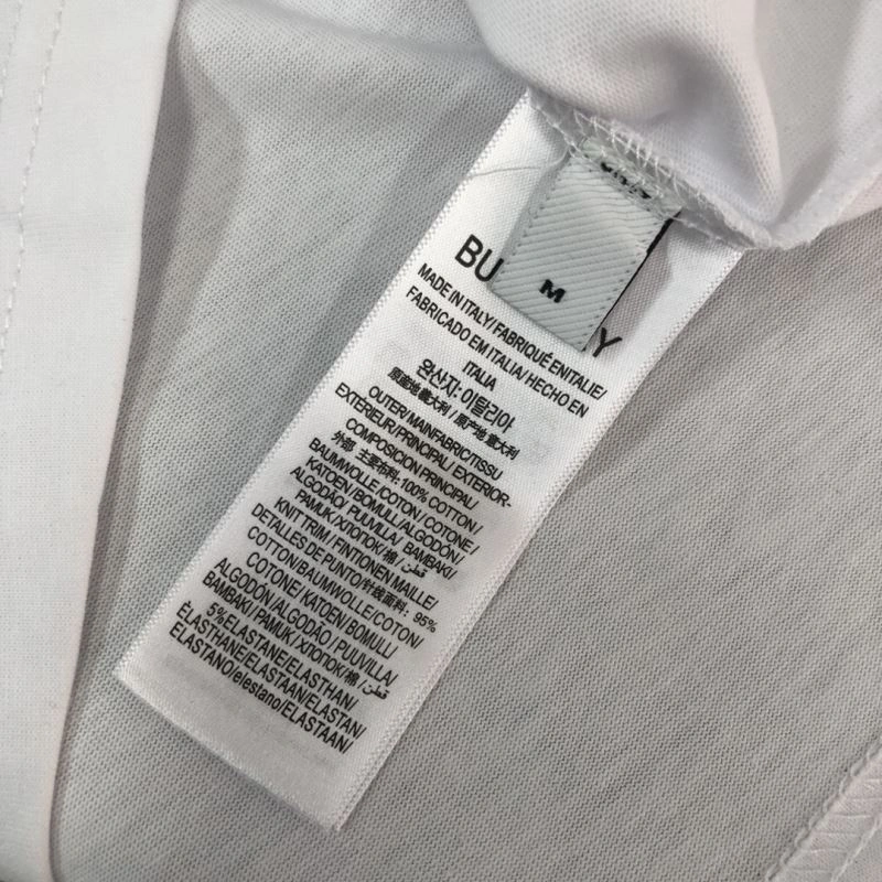 Accurate model Burberry T-Shirts