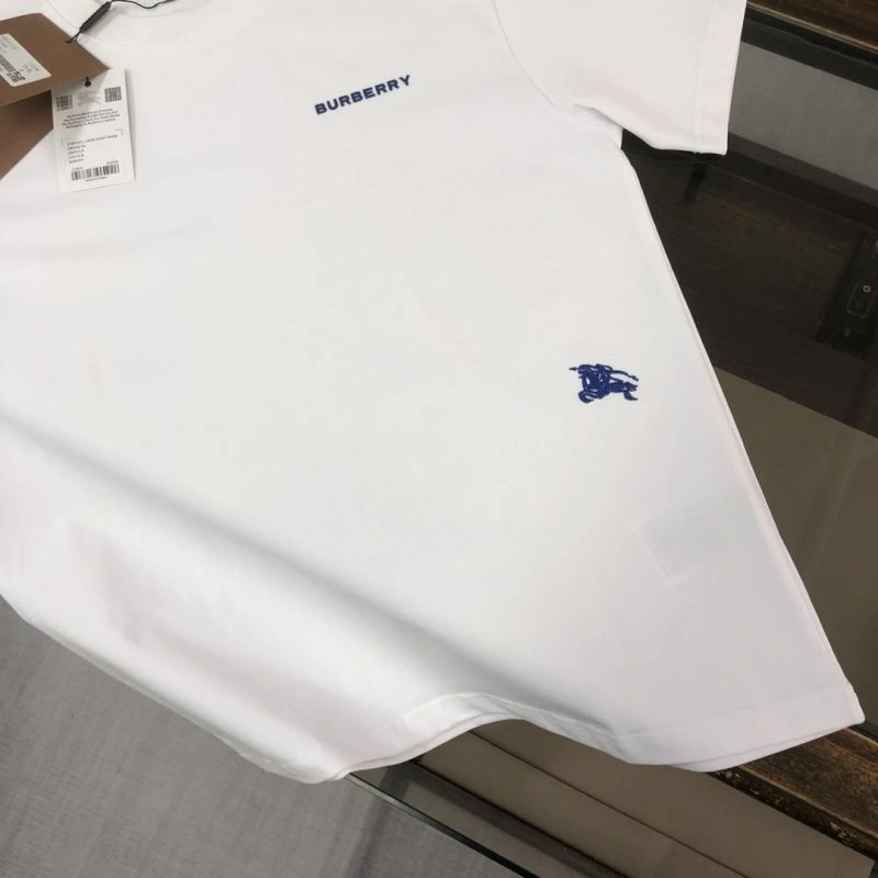 Indistinguishable Burberry T-Shirts