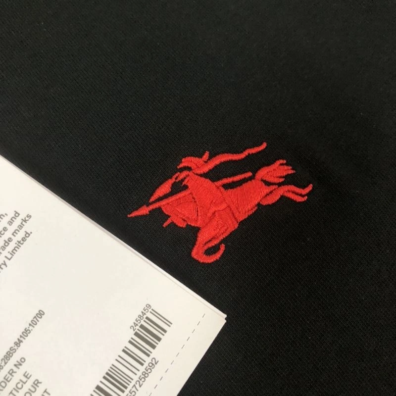 Low-cost Burberry T-Shirts