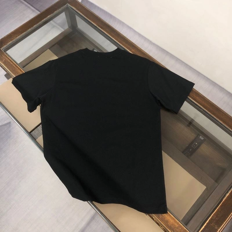 Low-cost Burberry T-Shirts