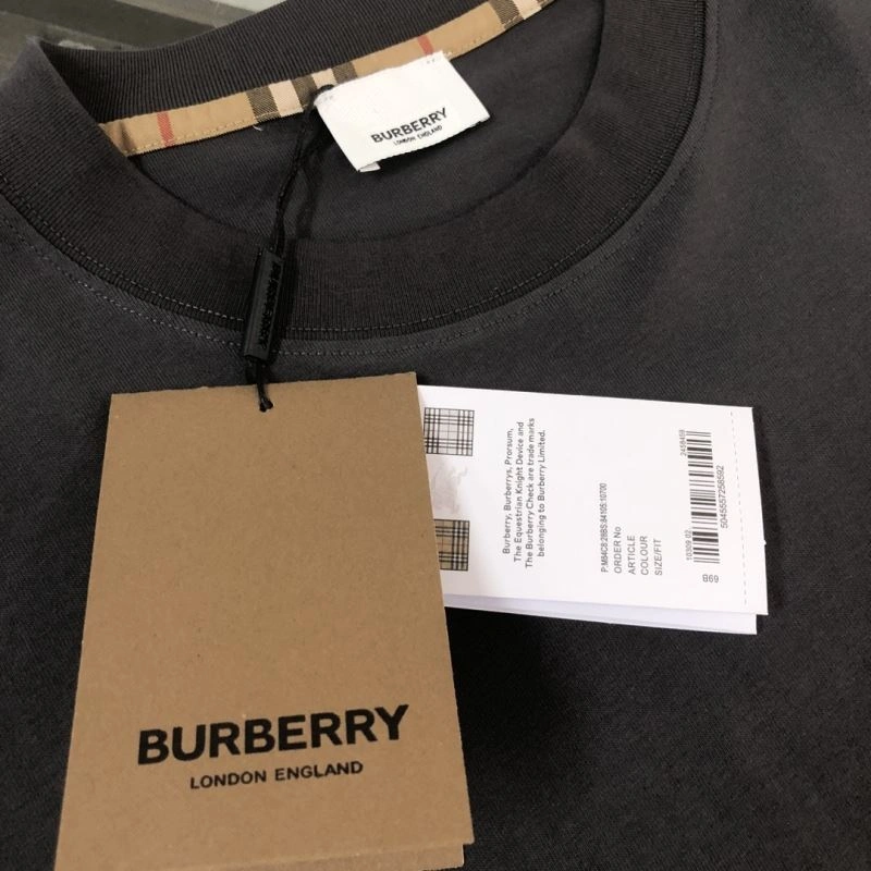 Inexpensive Burberry T-Shirts