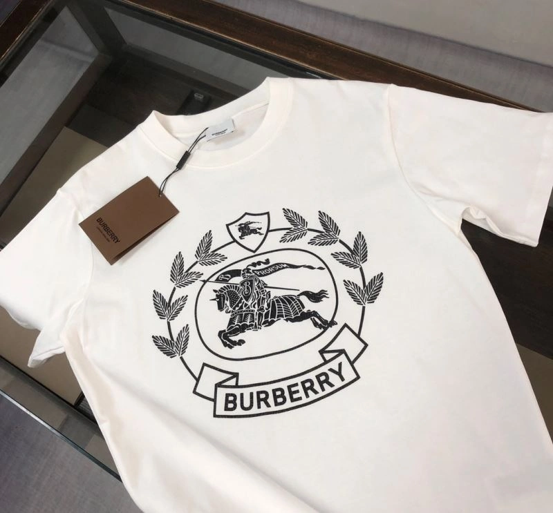 Inexpensive Burberry T-Shirts