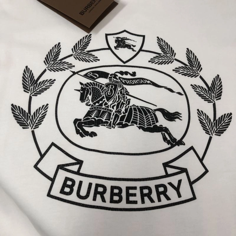 Inexpensive Burberry T-Shirts