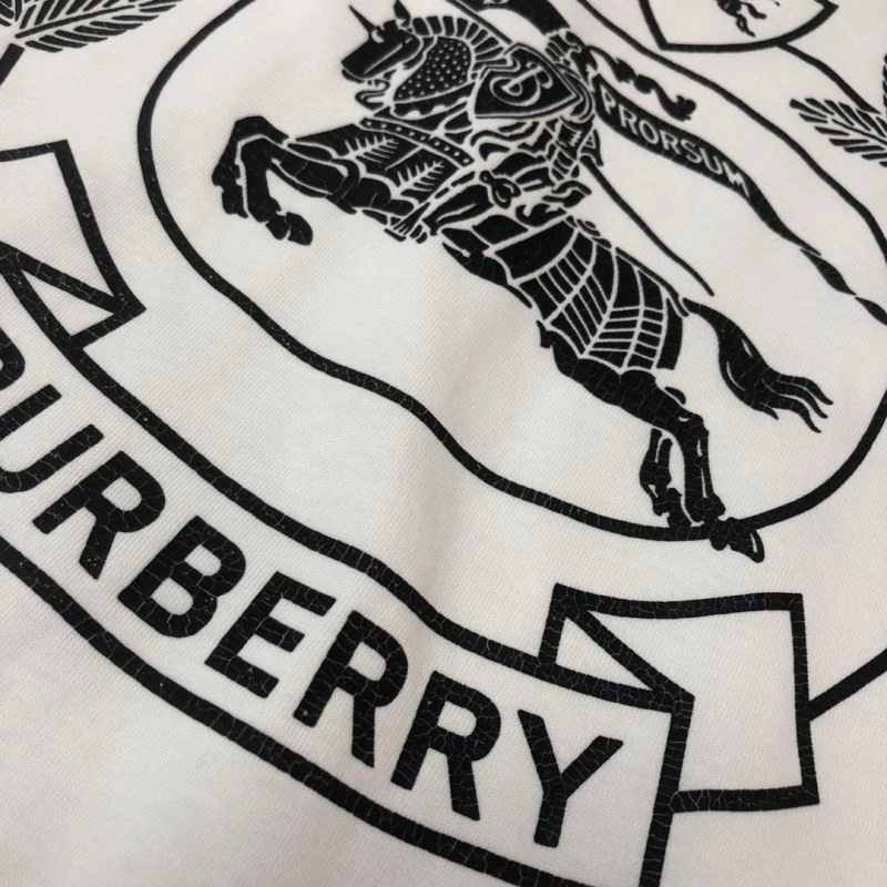 Inexpensive Burberry T-Shirts