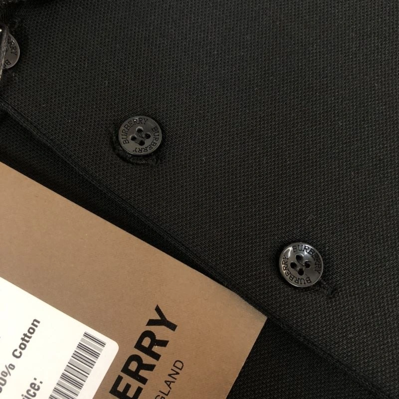 Indistinguishable Burberry T-Shirts