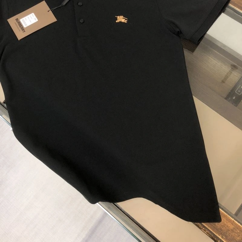 Indistinguishable Burberry T-Shirts