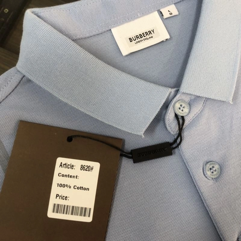 Low-cost Burberry T-Shirts