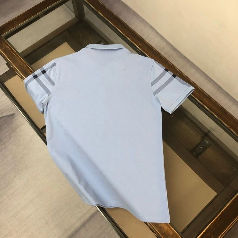 Low-cost Burberry T-Shirts