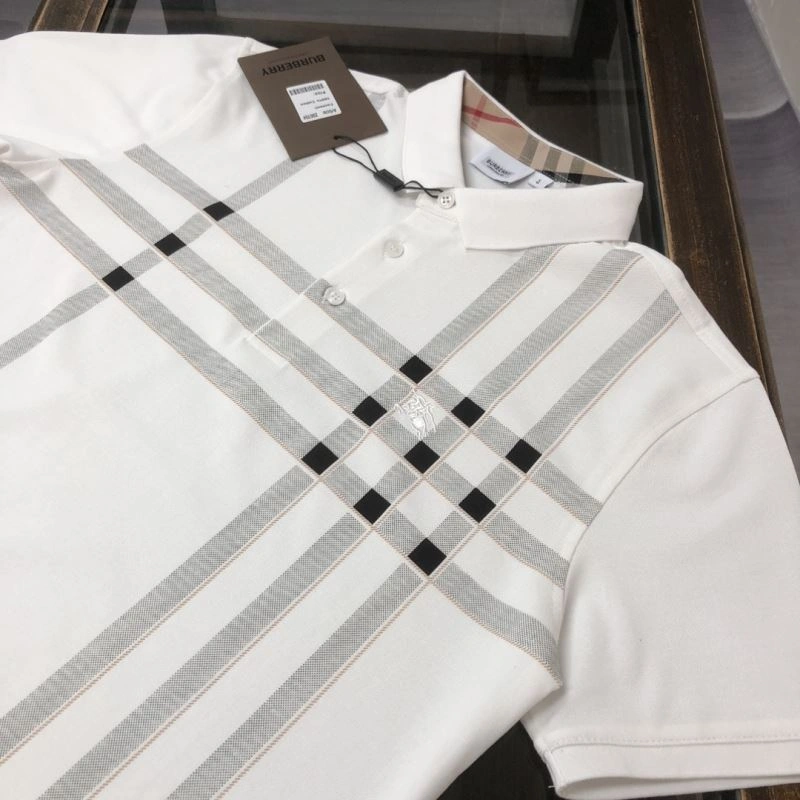 Indistinguishable Burberry T-Shirts