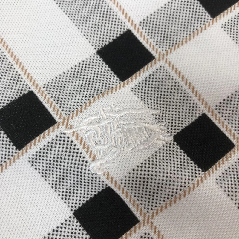 Indistinguishable Burberry T-Shirts