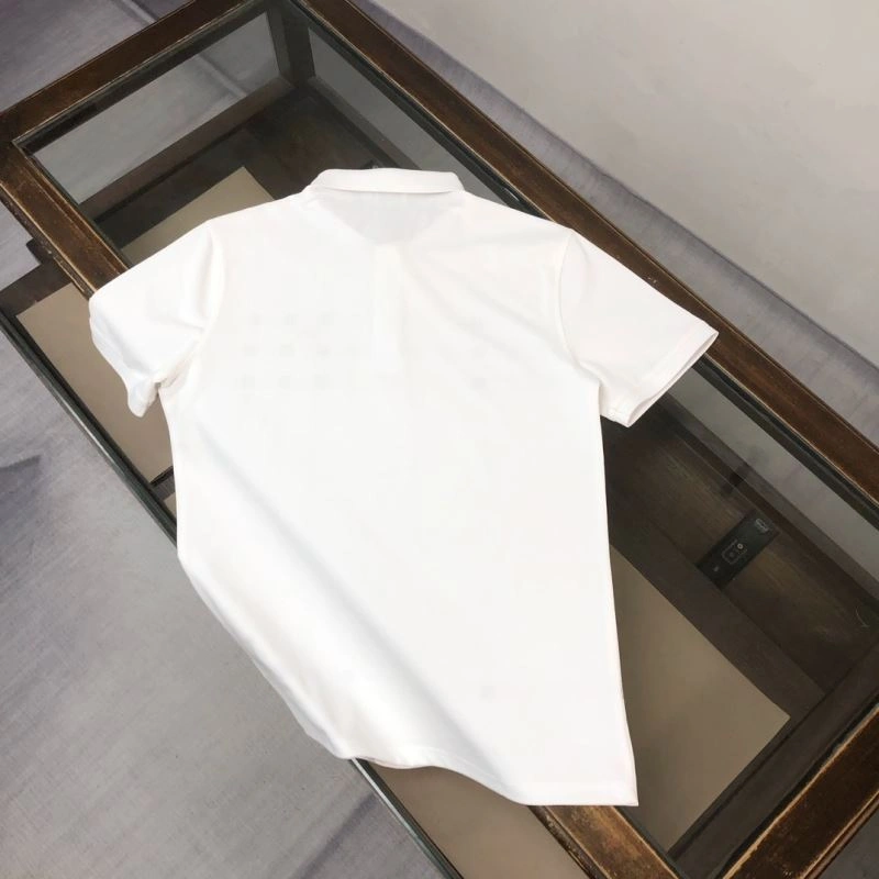 Indistinguishable Burberry T-Shirts