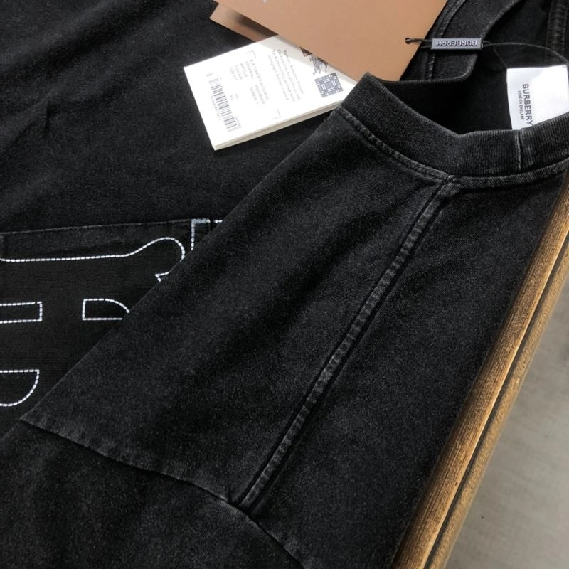 Bargain Burberry T-Shirts