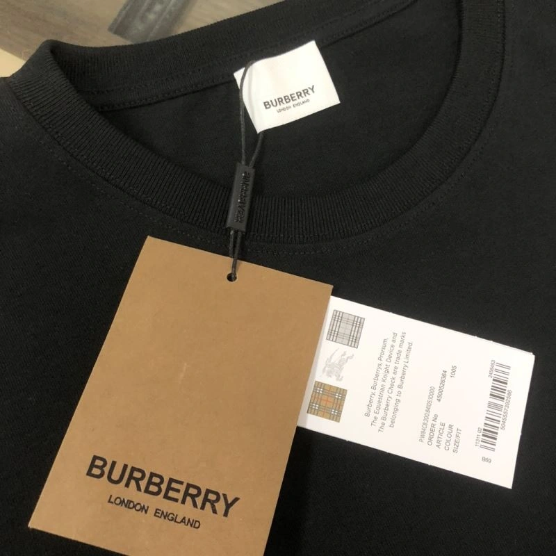 Low-cost Burberry T-Shirts