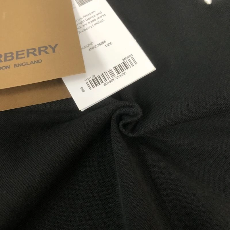 Low-cost Burberry T-Shirts