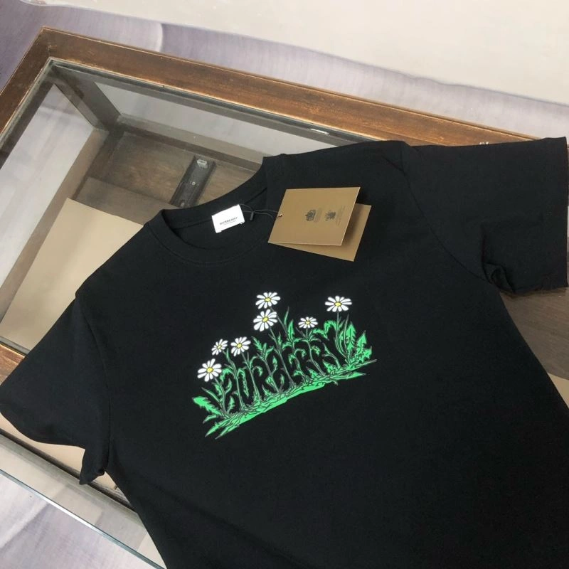 Inexpensive Burberry T-Shirts