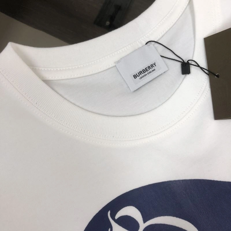 High fidelity Burberry T-Shirts