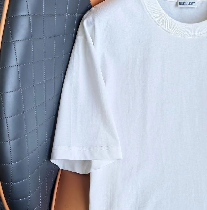 High fidelity Burberry T-Shirts