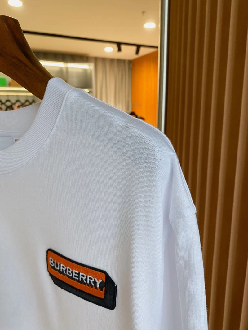 Indistinguishable Burberry T-Shirts