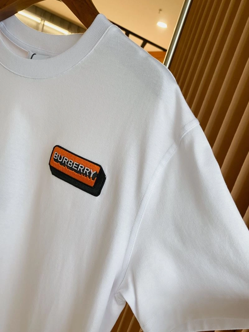 Indistinguishable Burberry T-Shirts