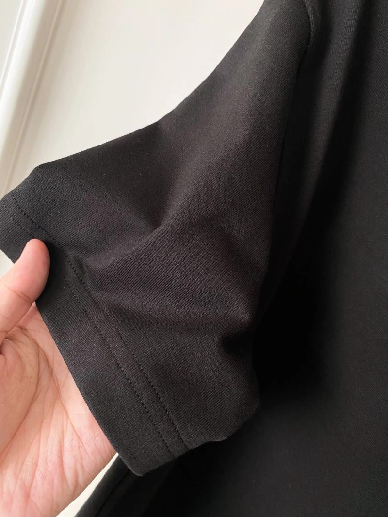 Low-cost Burberry T-Shirts