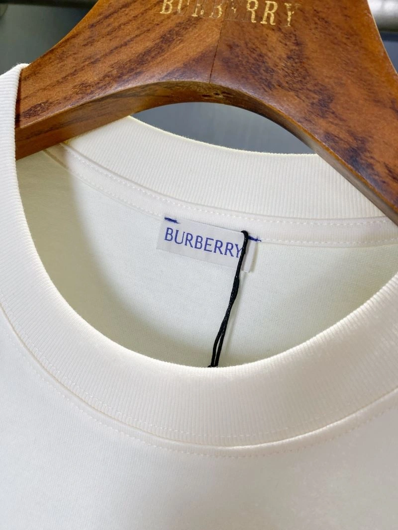 High fidelity Burberry T-Shirts
