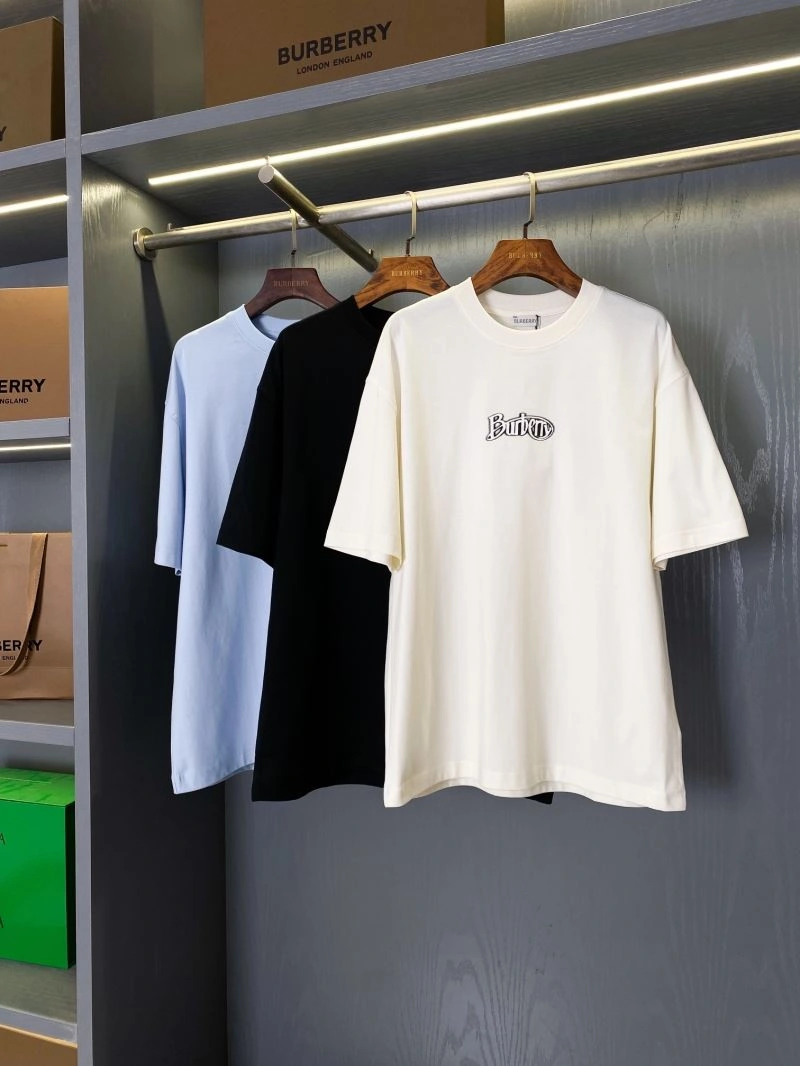 High fidelity Burberry T-Shirts