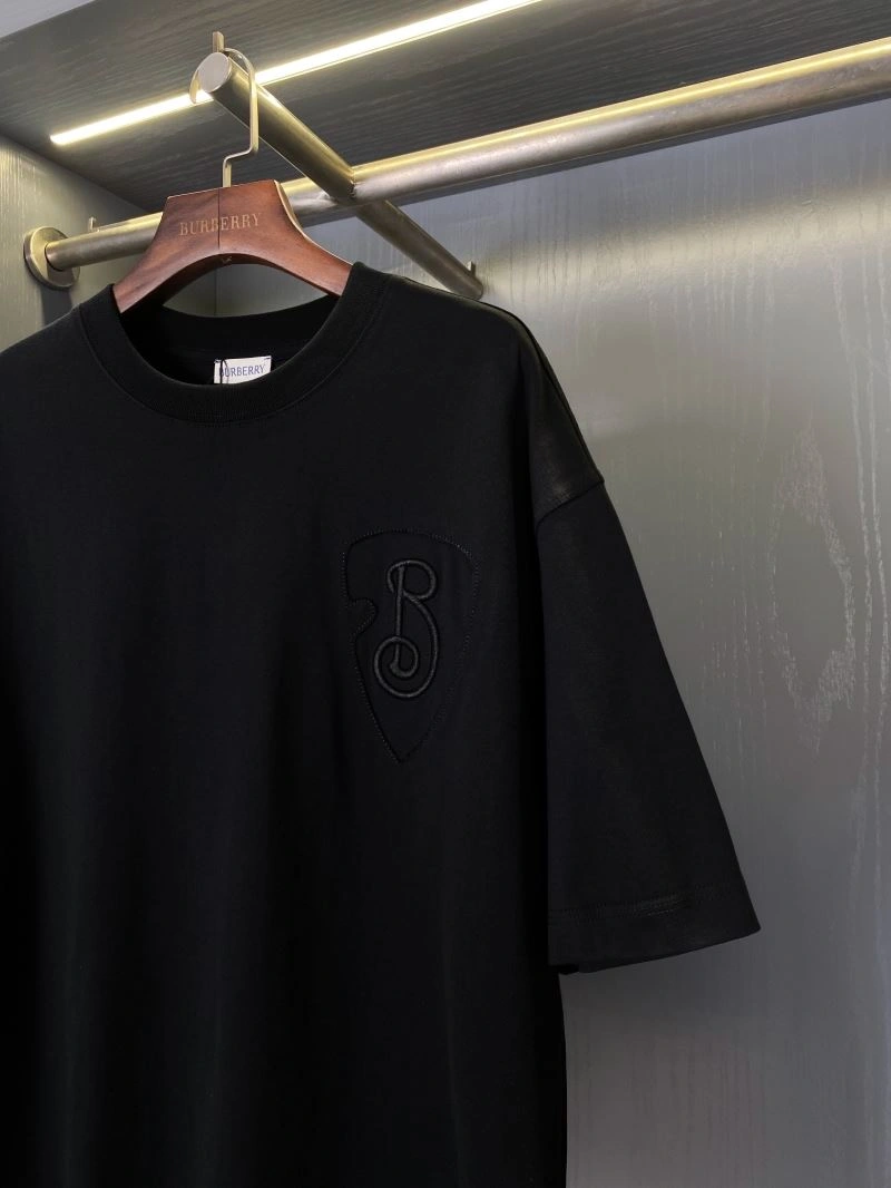 Low-cost Burberry T-Shirts