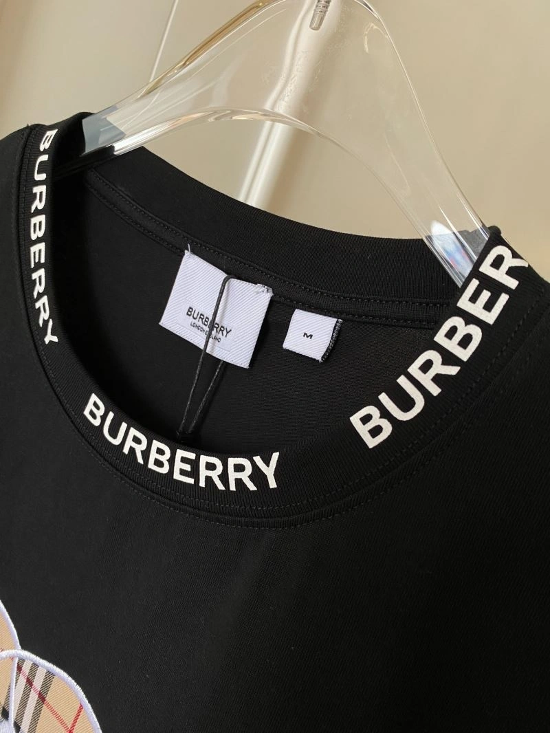Low-cost Burberry T-Shirts