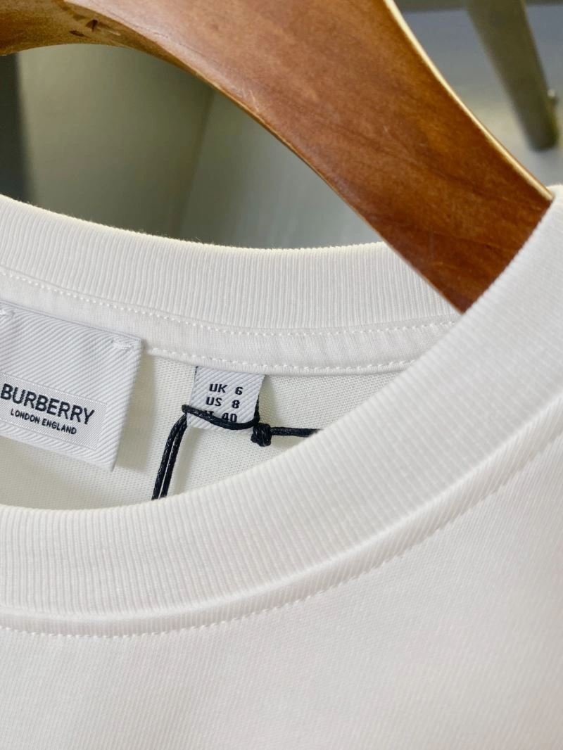 Inexpensive Burberry T-Shirts