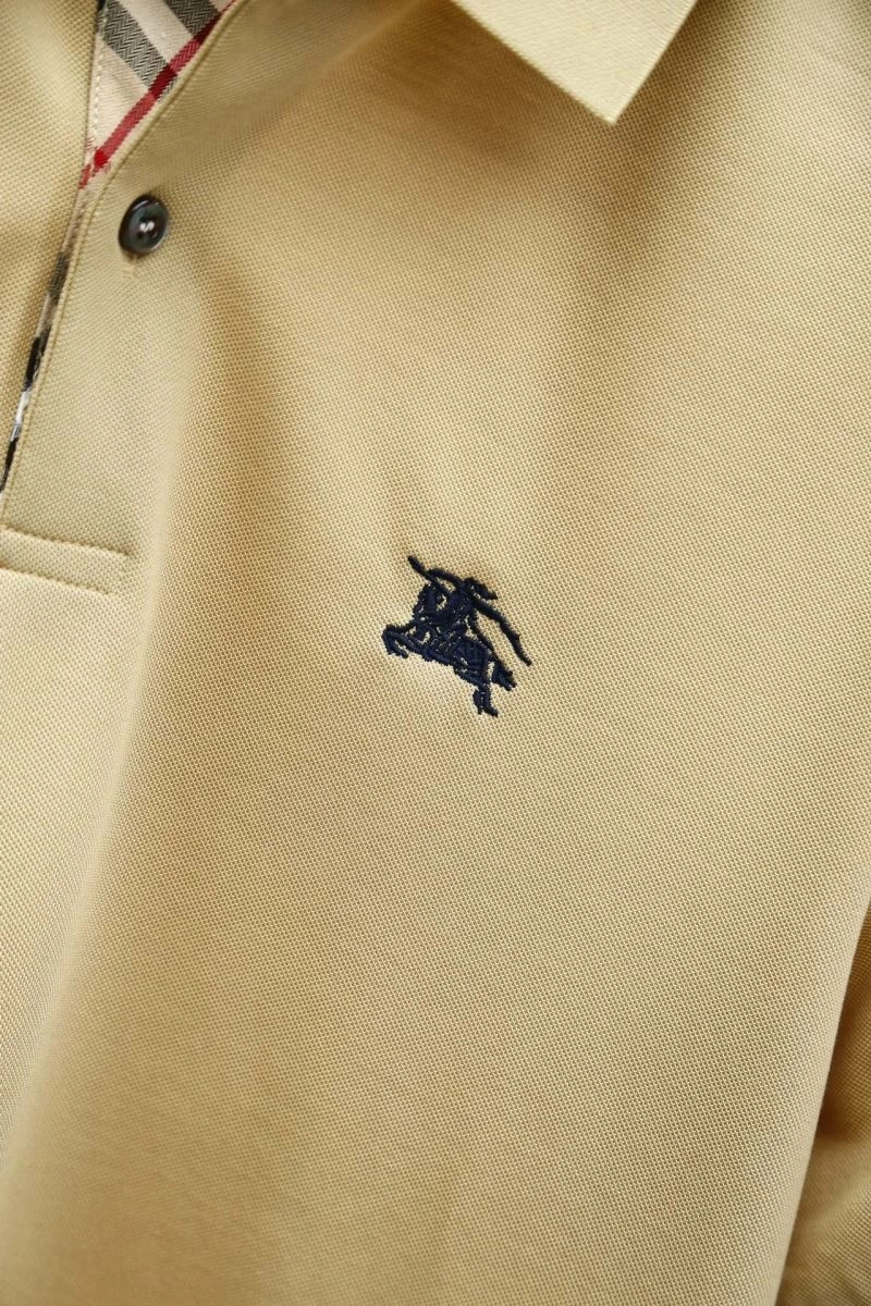 Top match Burberry T-Shirts