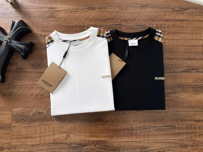 High fidelity Burberry T-Shirts