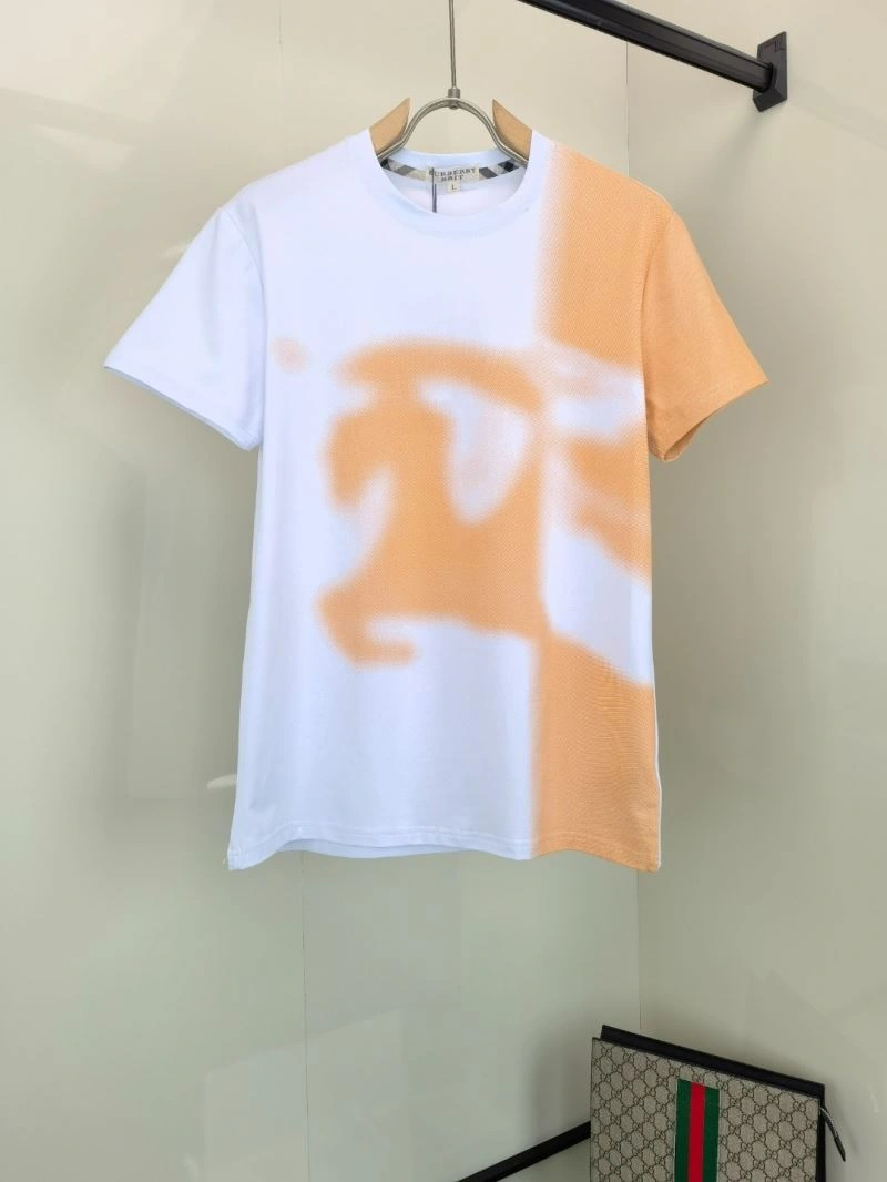 Burberry T-Shirts