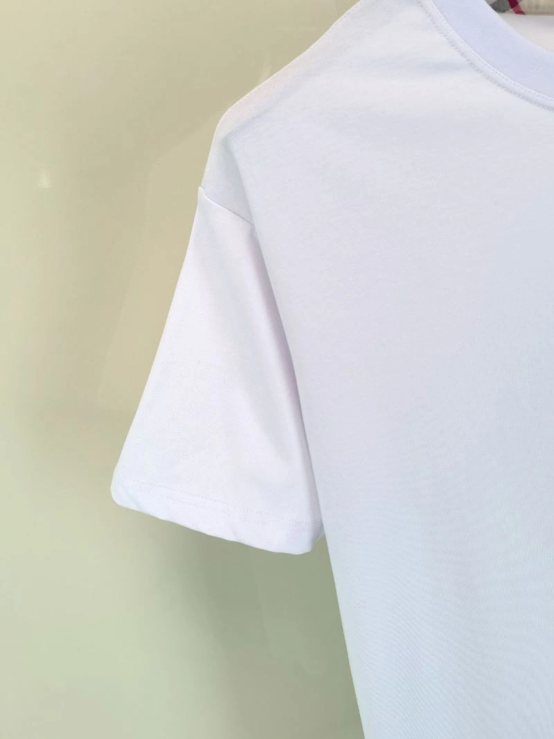 High fidelity Burberry T-Shirts
