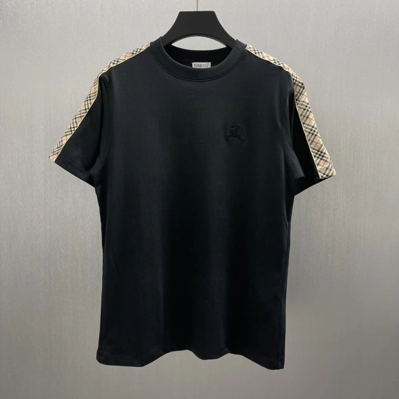 Burberry T-Shirts