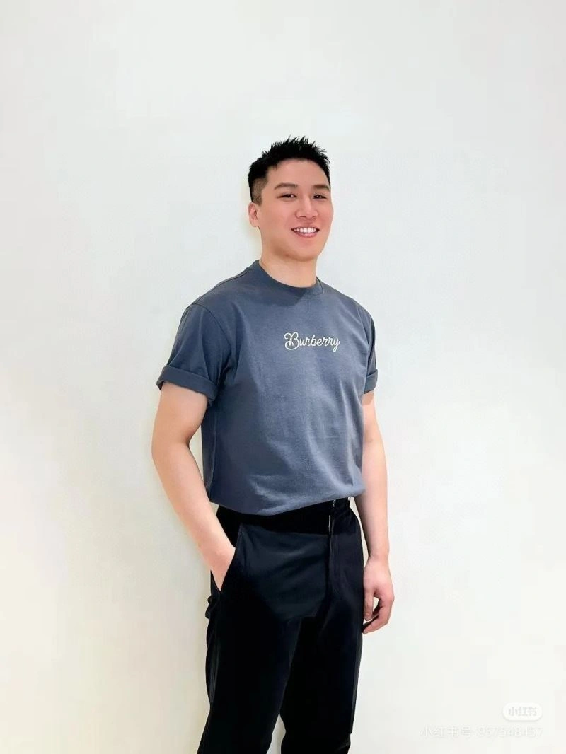 Original Burberry T-Shirts