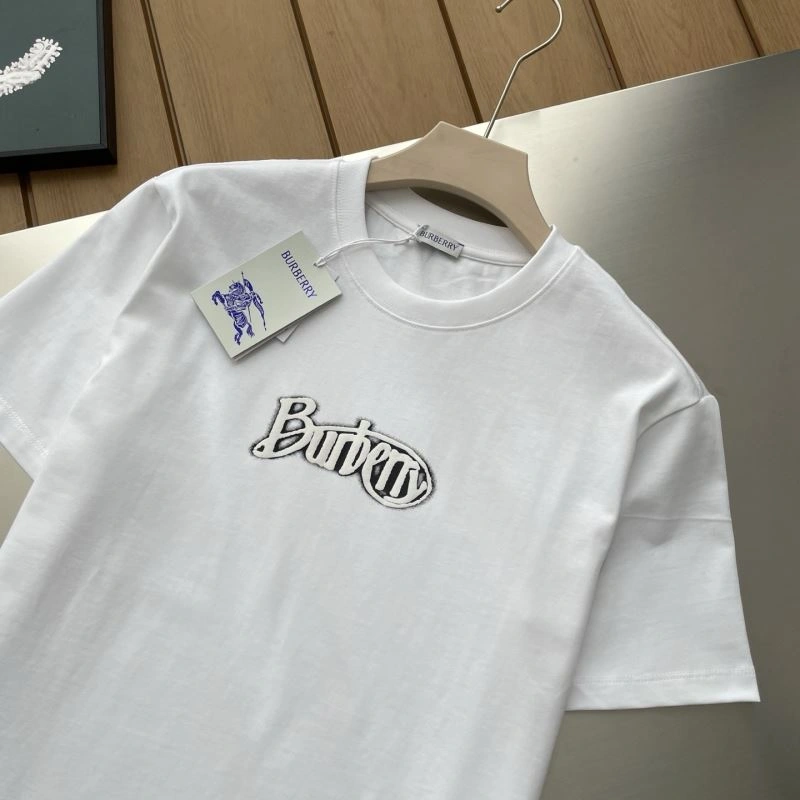 Indistinguishable Burberry T-Shirts