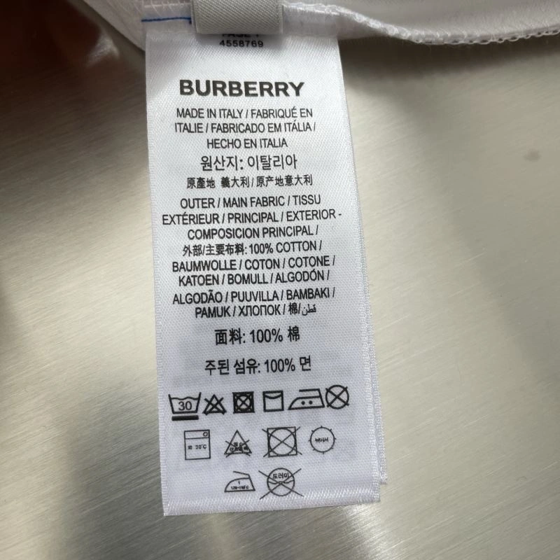 Indistinguishable Burberry T-Shirts