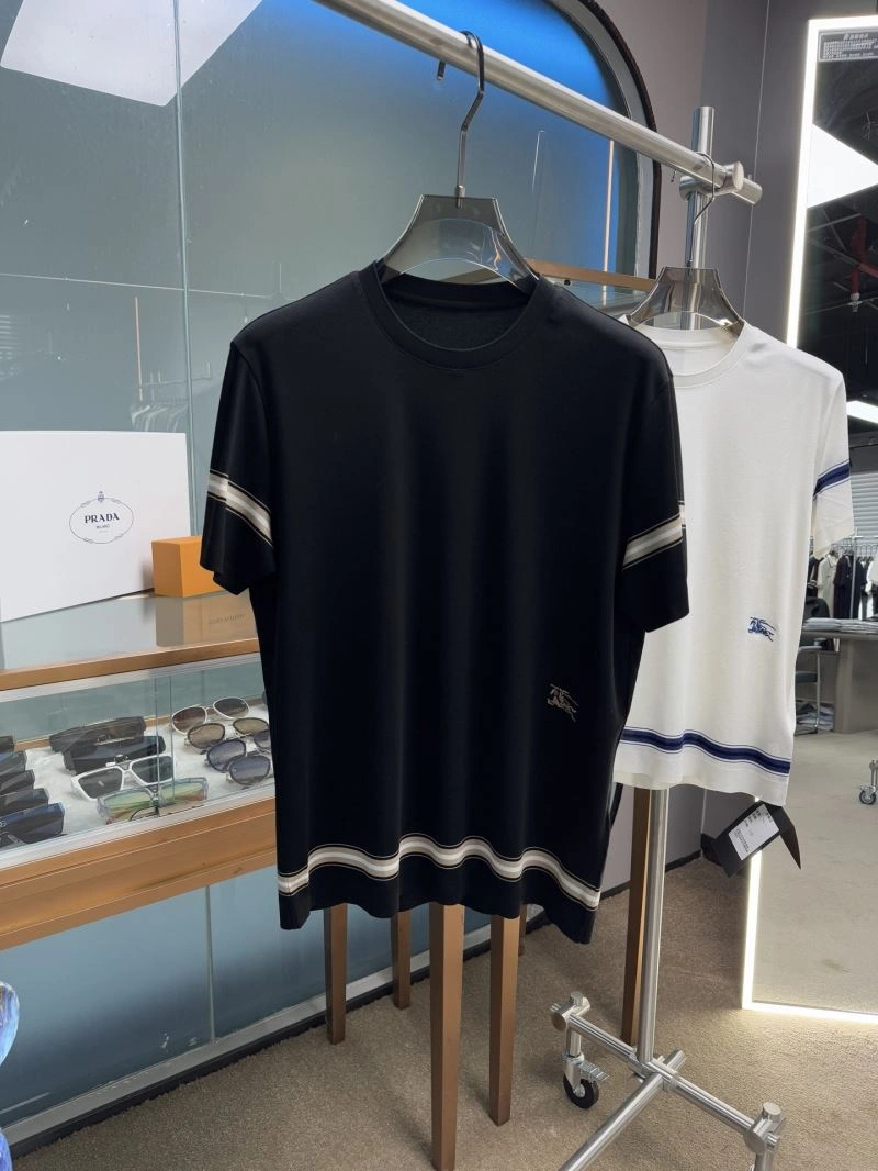 Burberry T-Shirts