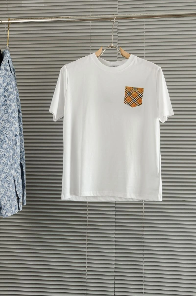 Burberry T-Shirts