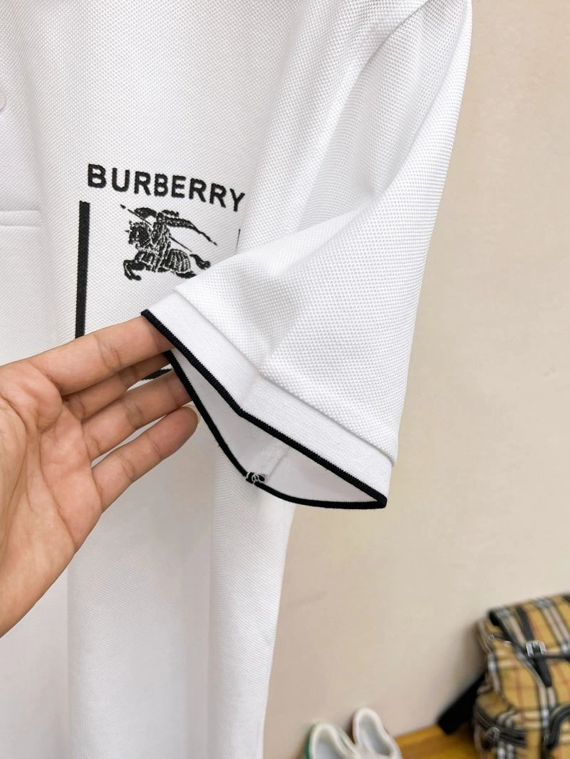 Top match Burberry T-Shirts