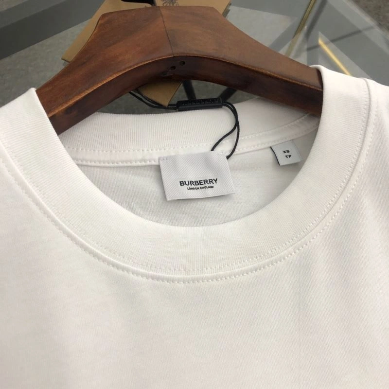 High fidelity Burberry T-Shirts