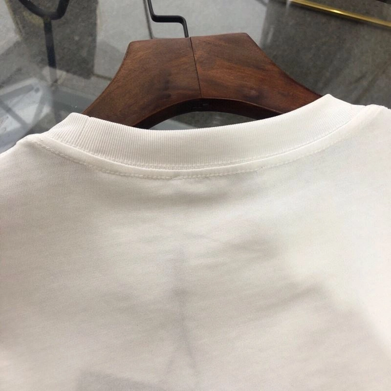 High fidelity Burberry T-Shirts