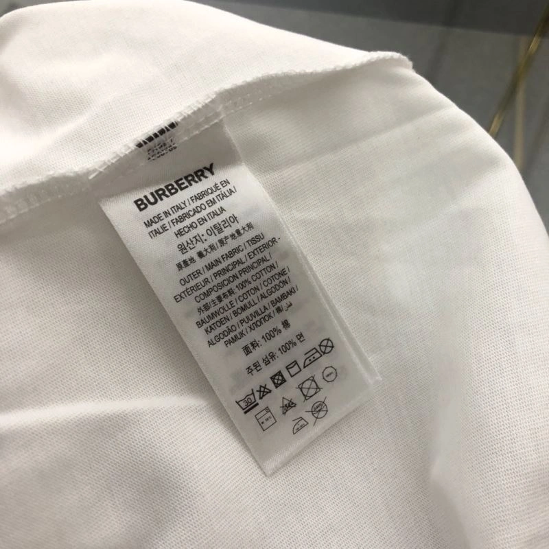 High fidelity Burberry T-Shirts